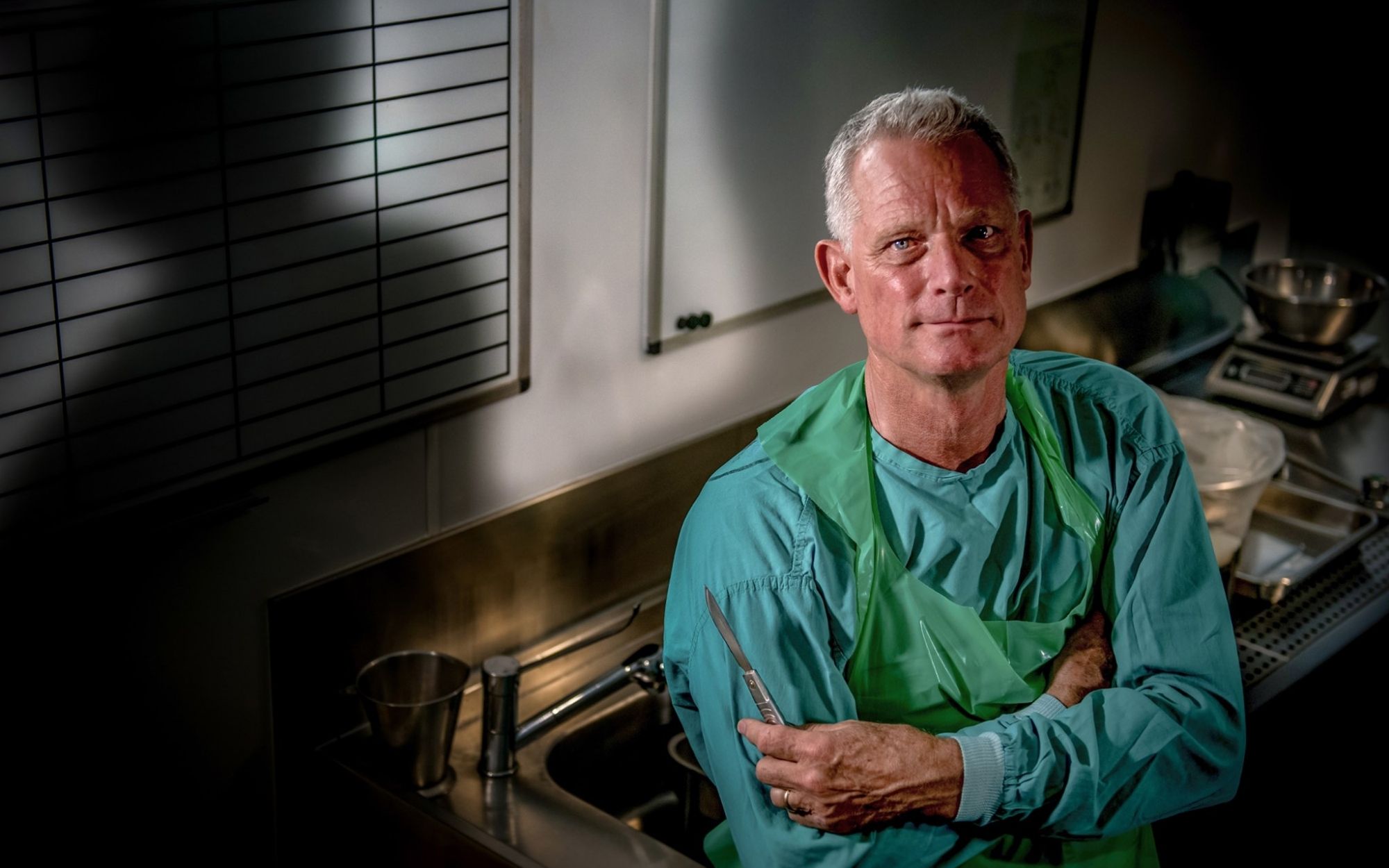 Lennék olyan halott, akit ez a patológus boncol - ajánló dr. Richard ...